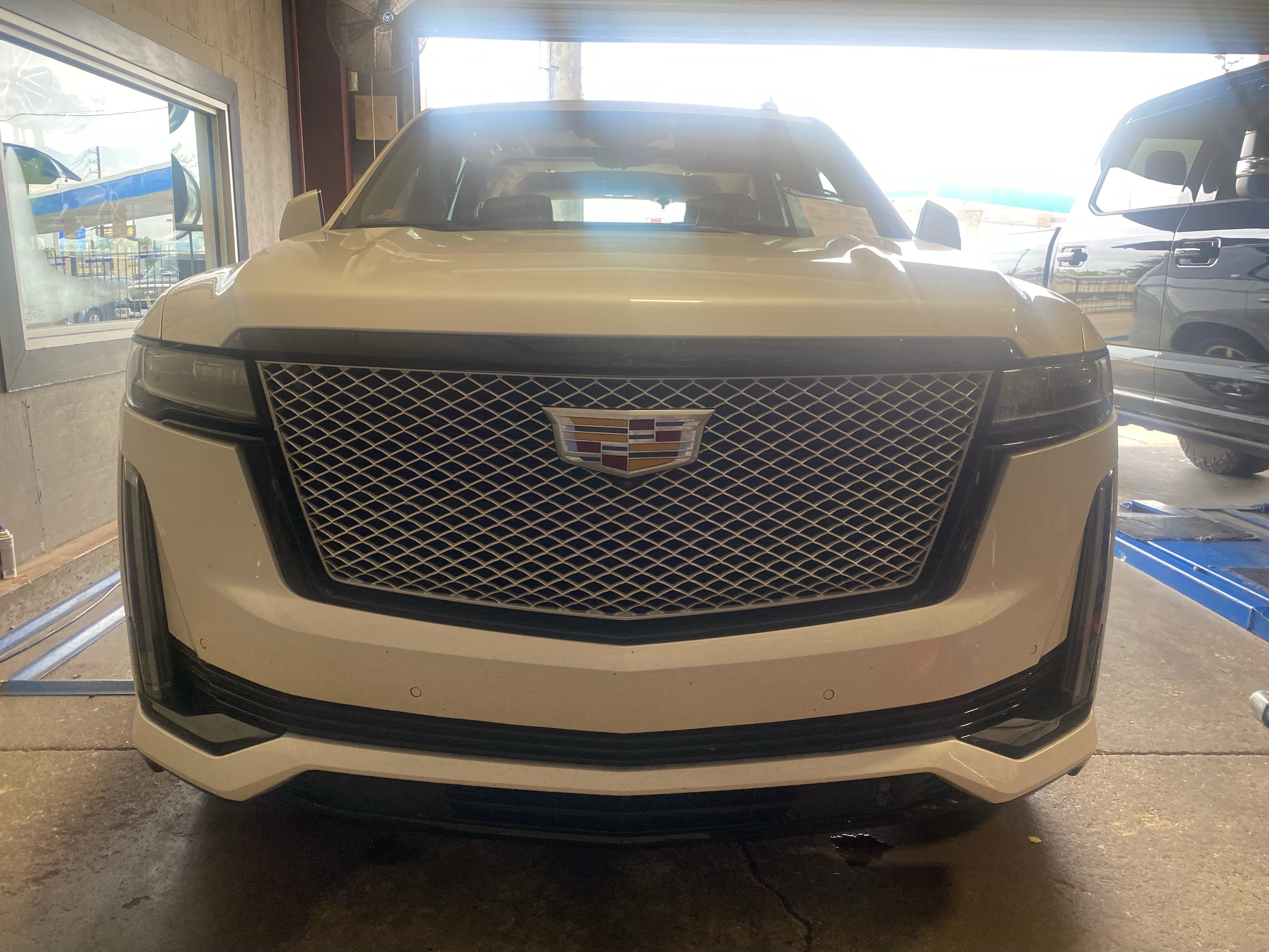 2021 white Cadillac Escalade