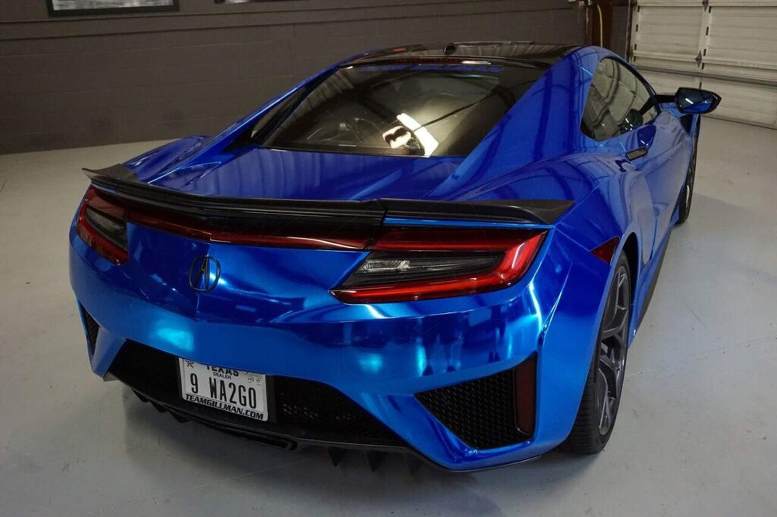 2018 Acura NSX – Custom Blue Lightening Vinyl Wrap