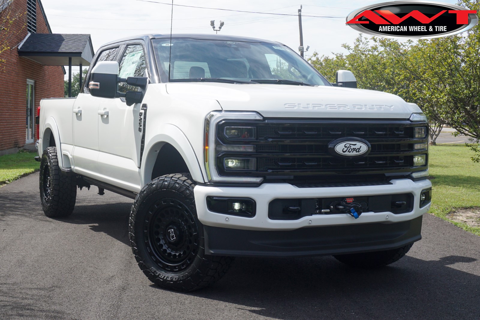 White 2024 Ford F250 Platinum