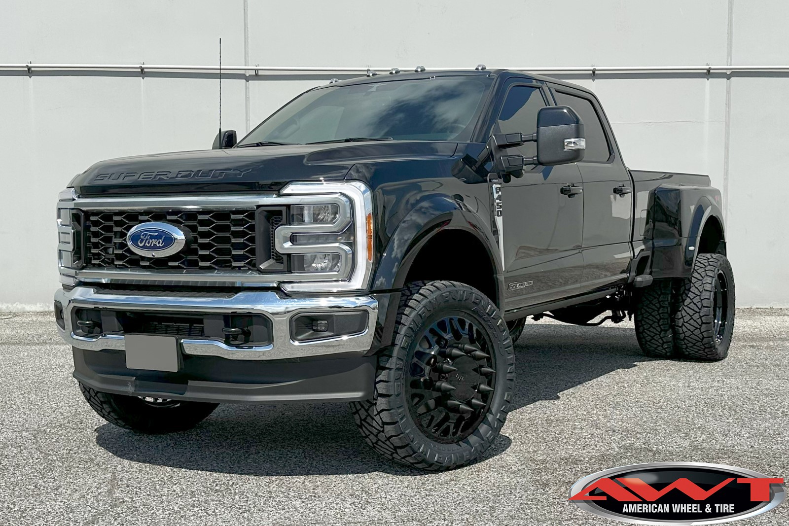Black 2023 Ford F450 Dually