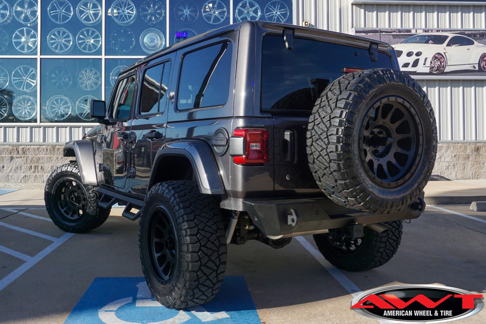 Gray 2020 Jeep Wrangler Unlimited JL